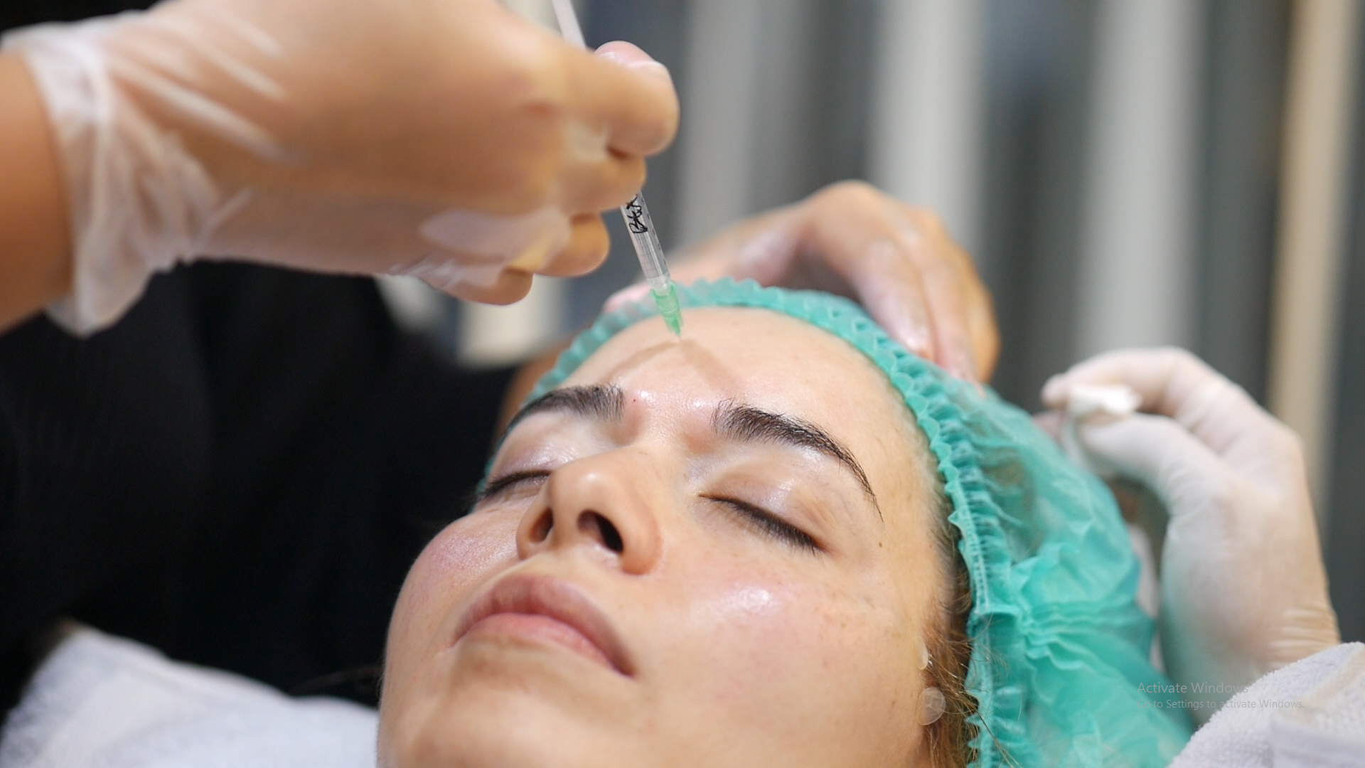 Keunggulan Botox Atasi Kerutan dan Garis Halus di Wajah – NOVIS ...